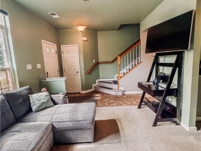 907 Kitty Hamilton Cir, Ashland, VA 23005