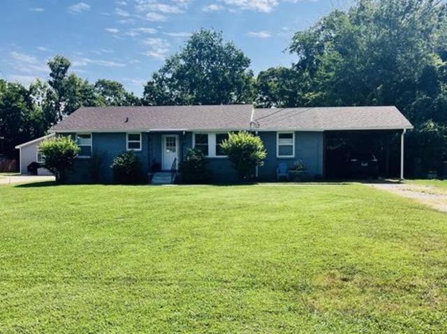 907 Hunt St, Murfreesboro, TN 37130