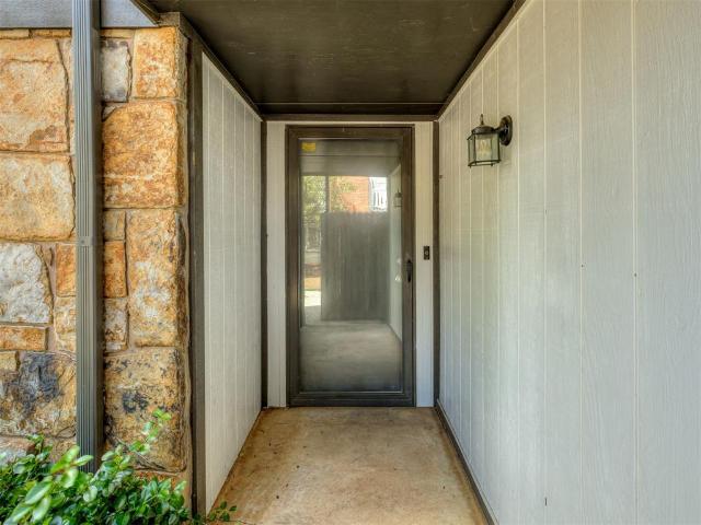 907 Leisure Drive