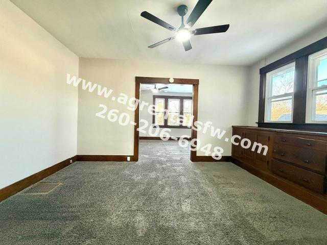 907 Lincoln Ave 2 Bedroom Apartment for Rent at 907 Lincoln Ave, Fort Wayne, IN 46807 Creighton Home