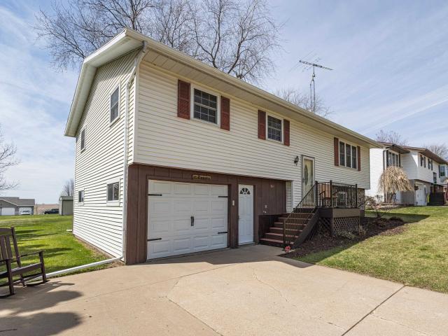 907 S School St, Cuba City, WI 53807 | Compass