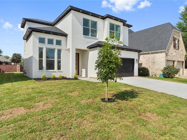907 Saint George Place