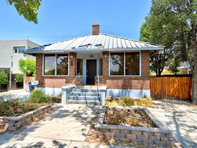 907 Silver Ave SW, Albuquerque, NM 87102