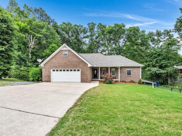 907 Spruce Road