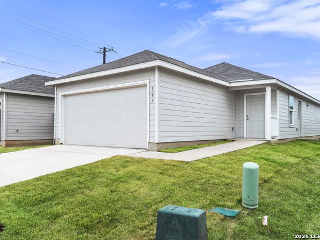 907 Stricker Path