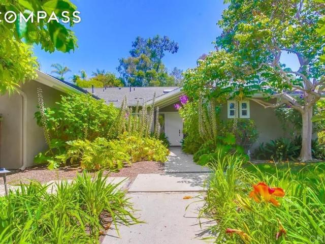 907 Poppy Ln, Carlsbad, CA
