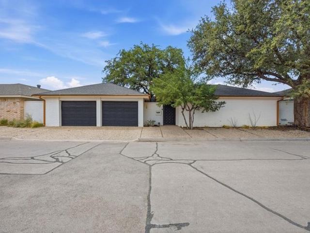 907 Pine Ct, Midland, TX 79705