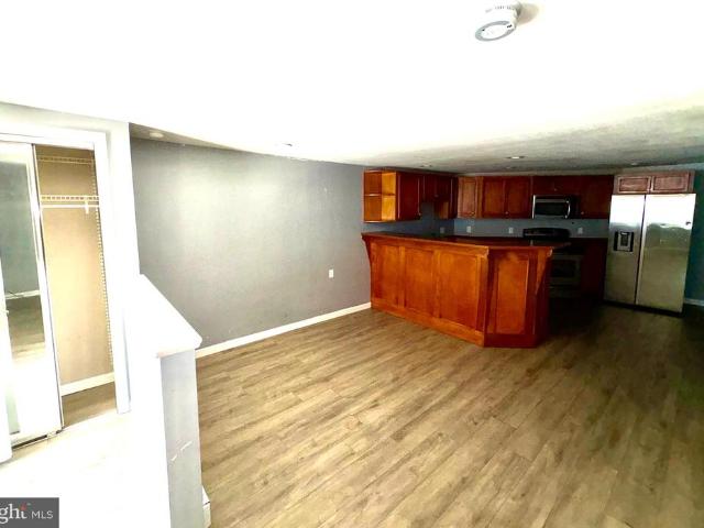 907 Quentin Road # 2