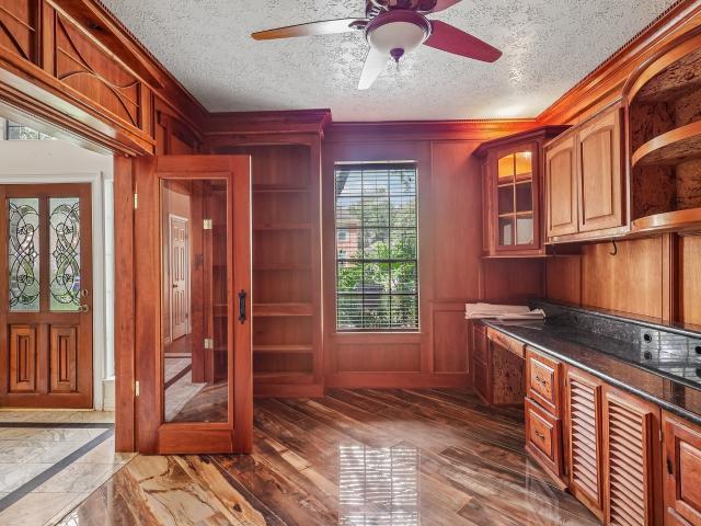 907 Remington Court