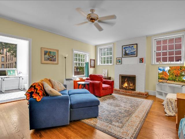 907 W Ainslie Street # 1