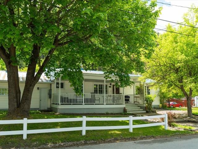 907 W Balsam St, Libby, MT 59923