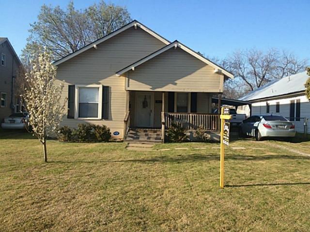 907 W Fischer St, Sherman, TX 75092
