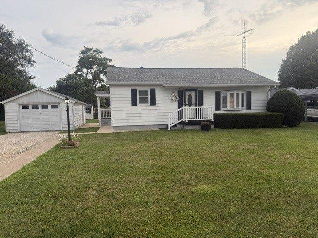 907 W Harlem Ave, Monmouth, IL 61462