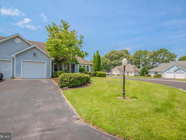 907 W Schumaker Manor Drive