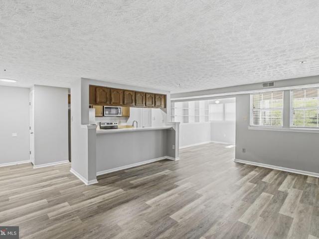 907 Woodbridge Court # C