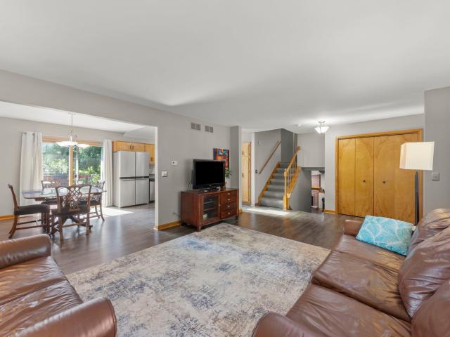 907 Wescott Road