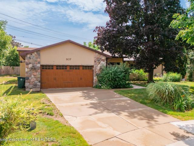 907 Whittier Drive