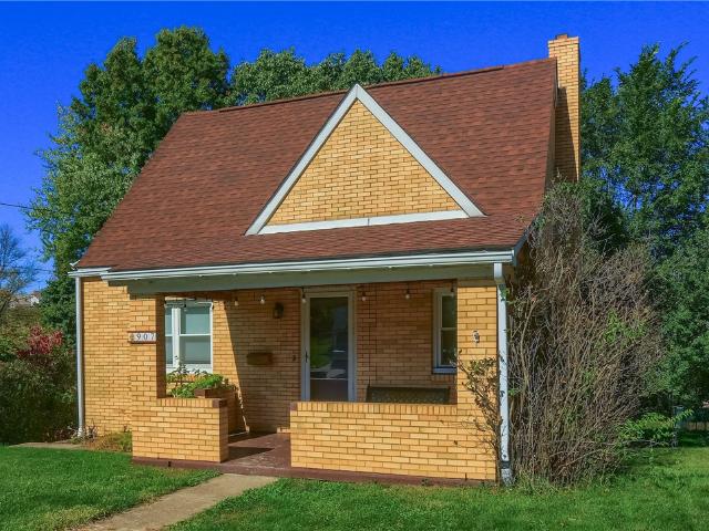 907 Valleyview Drive