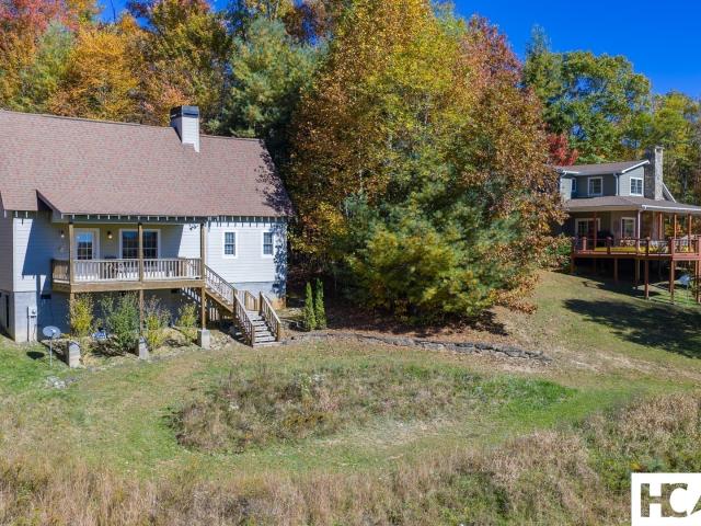 907 Yellow Mountain Road