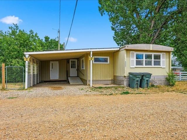 907 Ziebach St, Belle Fourche, SD 57717