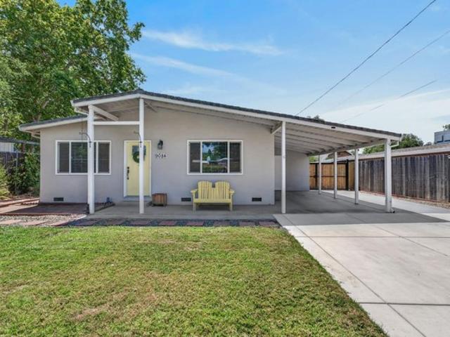 9084 Elm Ave, Orangevale, CA 95662