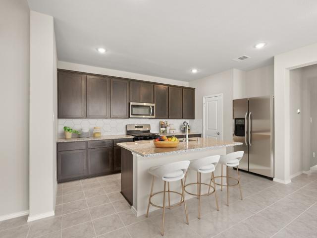 9084 Gracious Street