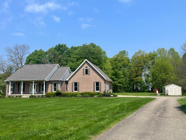 9086 E LAKE Road