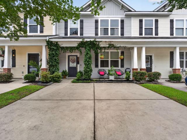 9086 Parlor Drive