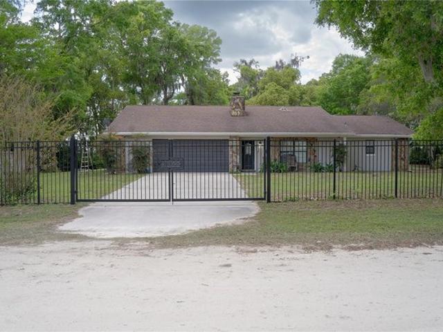 9088 NE 17th Ct, Anthony, FL 32617
