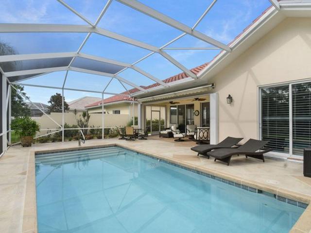 9088 SE LA Creek Ct, Hobe Sound, FL 33455