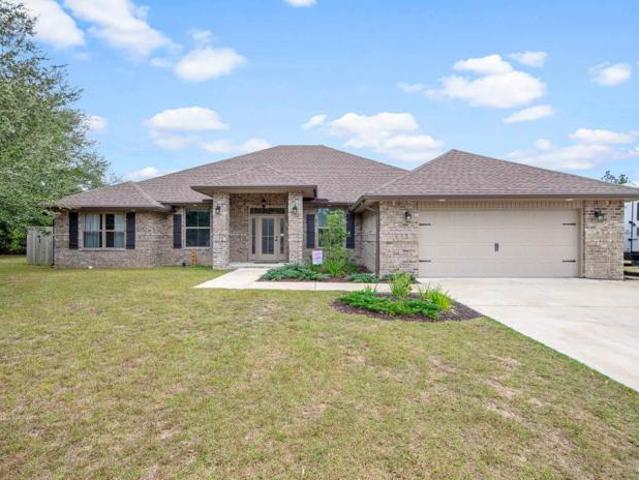 9088 Tara Cir, Milton, FL 32583