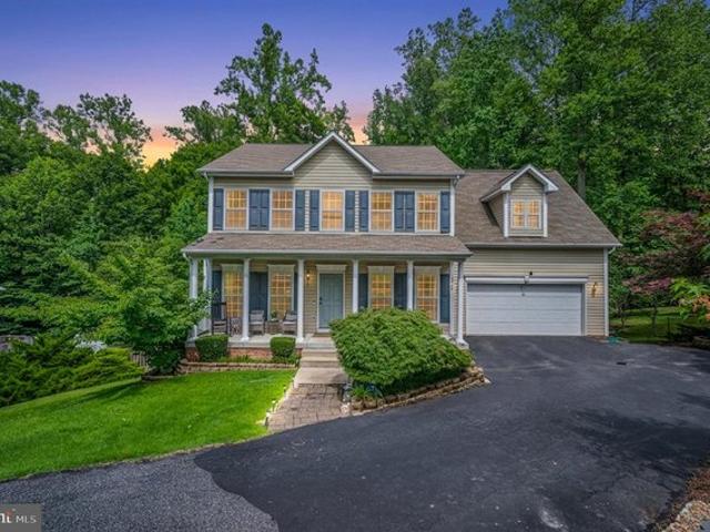 9089 Dallas Ct, King George, VA 22485