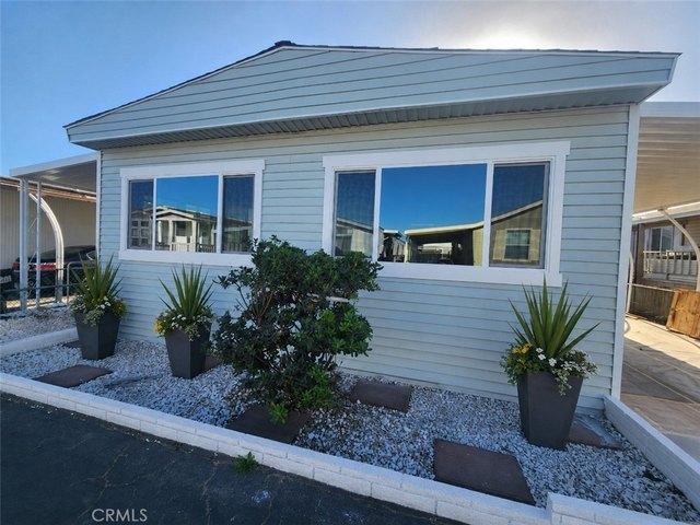 9080 Bloomfield Ave Spc 201, Cypress, CA 90630