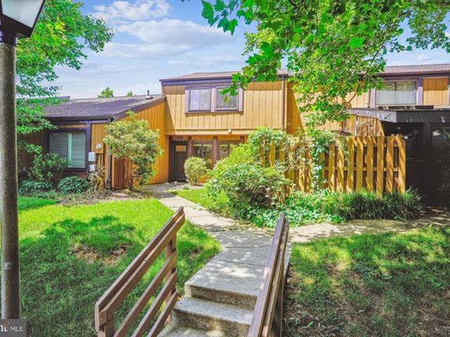 9082 Arlington Blvd, Fairfax, VA 22031