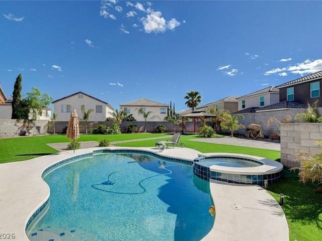 9083 Iron Crow Ave, Las Vegas, NV 89147