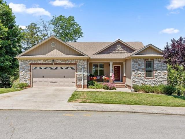 9083 Sunridge Dr, Ooltewah, TN 37363