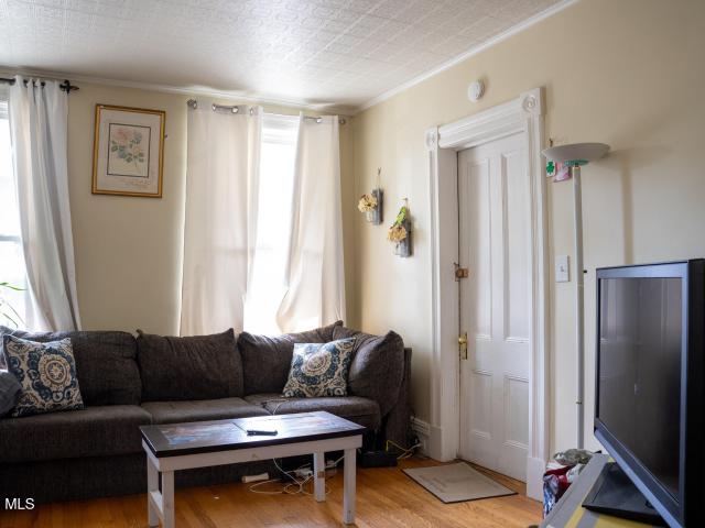 908 3rd Avenue 1 #