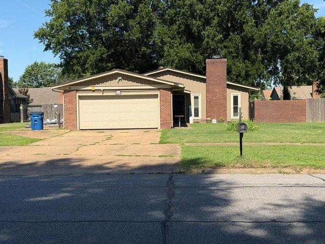 908 Clement Rd, West Memphis, AR 72301