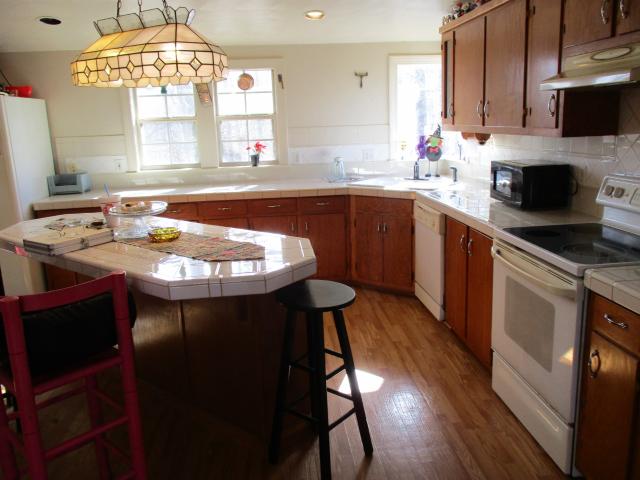 908 Bear Cub Run, Centerville, TN 37033 | Compass