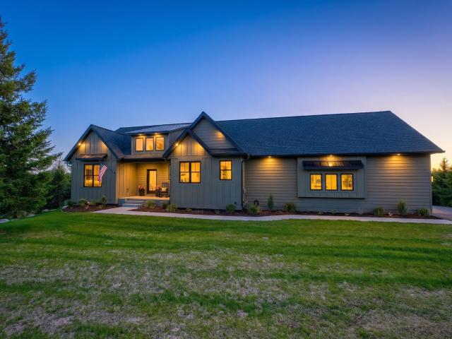 908 Gavin Pass