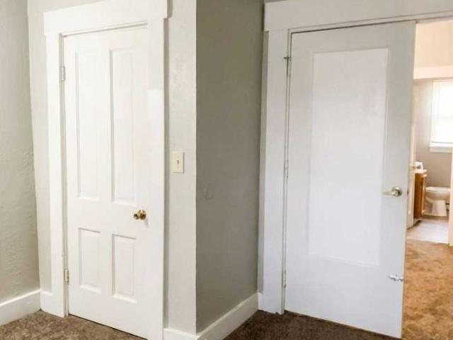 908 E Main Street Studio Apartment for Rent at 908 E Main St, Crawfordsville, IN 47933