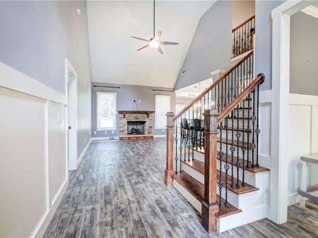 908 Emerald Court