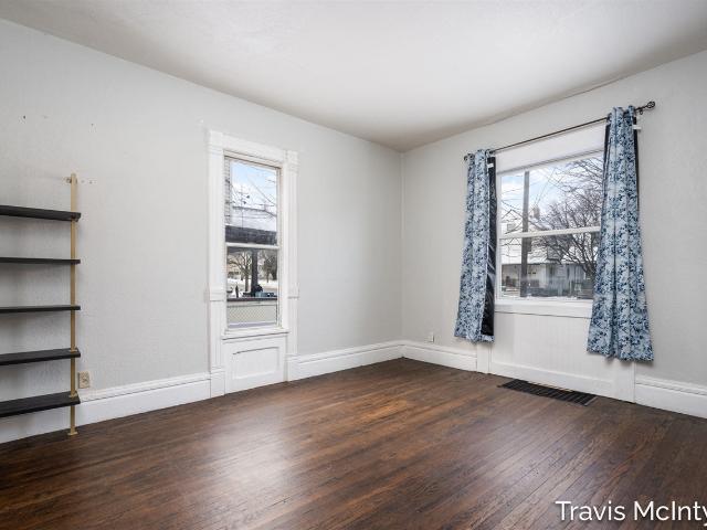 908 Eastern Avenue