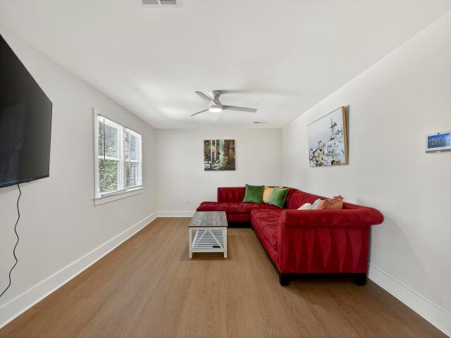 908 King Richard Drive