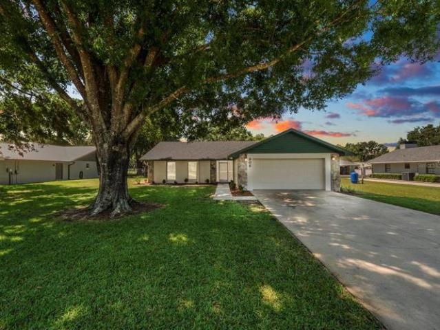 908 Kristina Ct, Auburndale, FL 33823