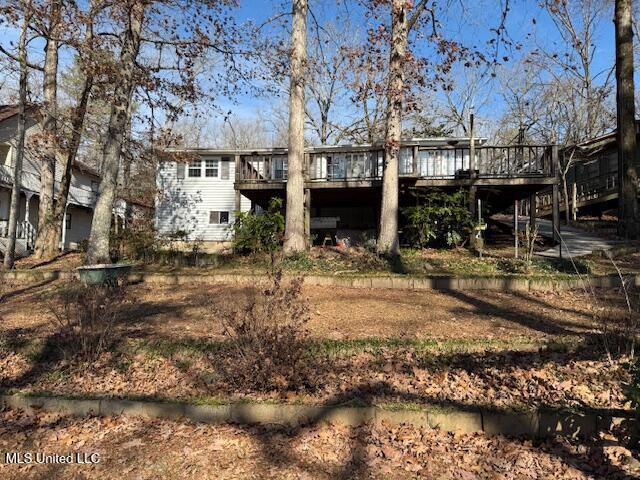 908 Lakeview Drive