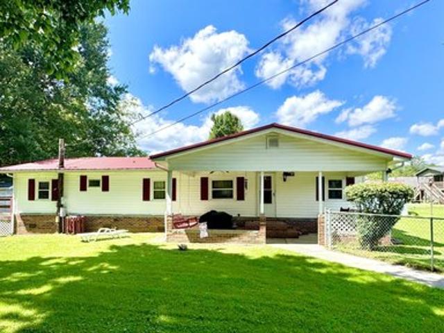 908 Manchester Ave, Middlesboro, KY 40965