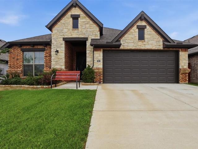 908 Misty Ln, Cleburne, TX 76033 | MLS #21248 | Compass