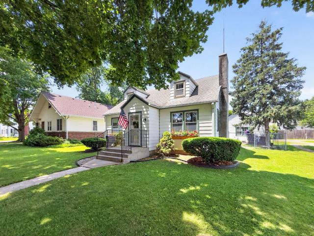 908 N 9th Street