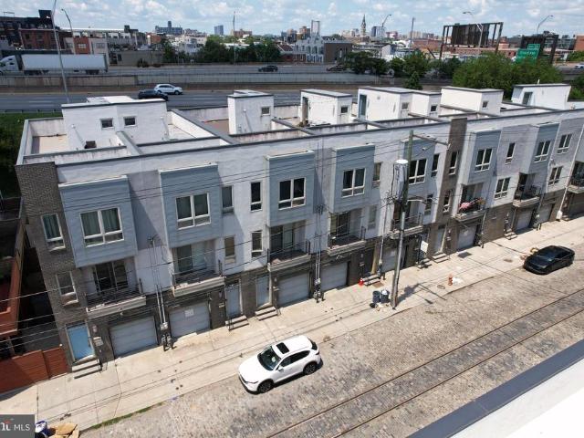 908 N Front Street